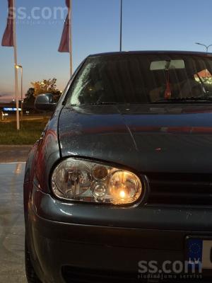 Pelēks Volkswagen Golf 2002 Rīga, ar dzinēja tilpumu 1.90 L un nobraukumu 243 tūkst. km par 2000 €, foto 16 vietnē AUTOMOTO.COM.LV
