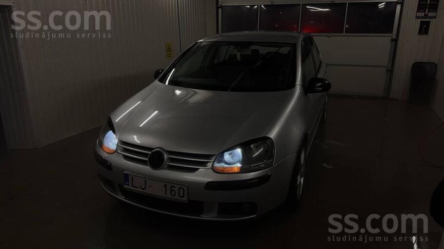 Grey Volkswagen Golf 2003 in Riga, with an engine capacity of 2.00 L and mileage of 0 thousand km for 1699 €, photo 2 on AUTOMOTO.COM.LV