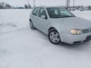 Grey Volkswagen Golf 2003 in Marijampole, with an engine capacity of 1.90 L and mileage of 269 thousand km for 2350 €, photo 6 on AUTOMOTO.COM.LV