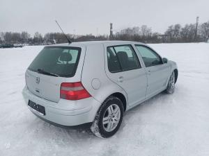 Grey Volkswagen Golf 2003 in Marijampole, with an engine capacity of 1.90 L and mileage of 269 thousand km for 2350 €, photo 8 on AUTOMOTO.COM.LV