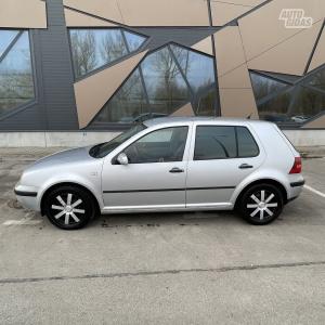 Pelēks Volkswagen Golf 2003 Šauļi, ar dzinēja tilpumu 2.00 L un nobraukumu 270 tūkst. km par 850 €, foto 2 vietnē AUTOMOTO.COM.LV