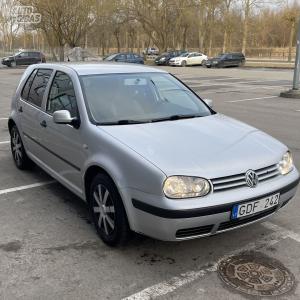Pelēks Volkswagen Golf 2003 Šauļi, ar dzinēja tilpumu 2.00 L un nobraukumu 270 tūkst. km par 850 €, foto 4 vietnē AUTOMOTO.COM.LV