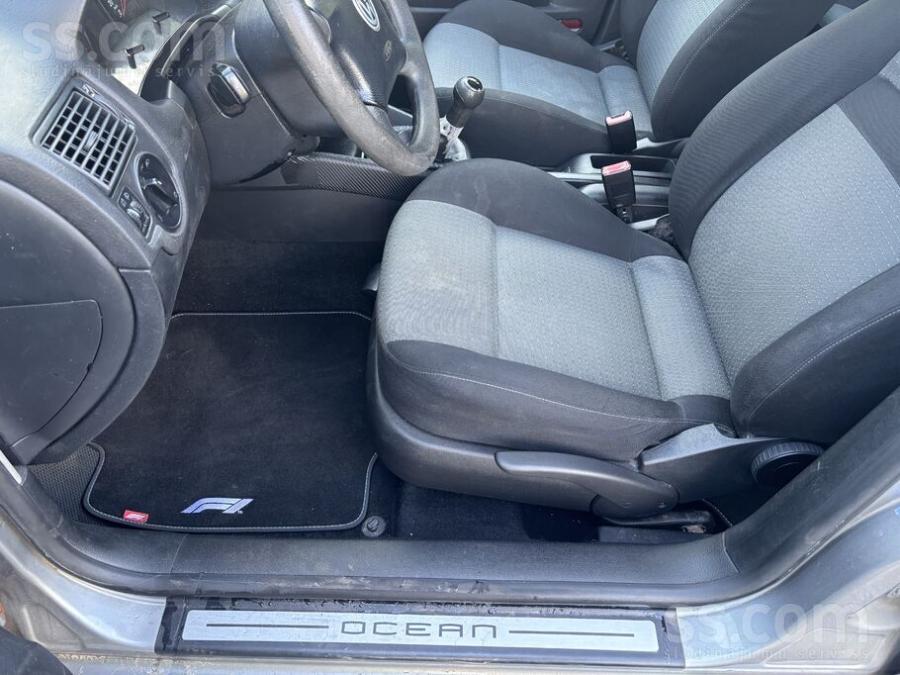 Grey Volkswagen Golf 2003 in Riga, with an engine capacity of 1.90 L and mileage of 254 thousand km for 2490 €, photo 9 on AUTOMOTO.COM.LV