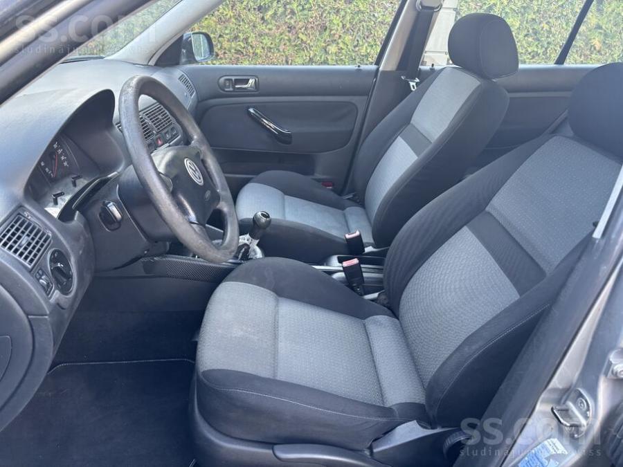 Grey Volkswagen Golf 2003 in Riga, with an engine capacity of 1.90 L and mileage of 254 thousand km for 2490 €, photo 11 on AUTOMOTO.COM.LV