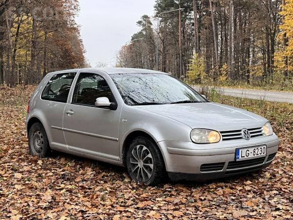 Серый Фольксваген Гольф 2003 в Елгава, объемом двигателя 1.90 л и пробегом 350 тыс. км за 1200 €, фото 2 на AUTOMOTO.COM.LV