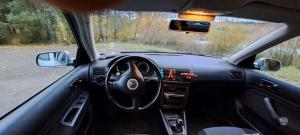 Pelēks Volkswagen Golf 2003 Panevēža, ar dzinēja tilpumu 1.90 L un nobraukumu 270 tūkst. km par 1500 €, foto 8 vietnē AUTOMOTO.COM.LV