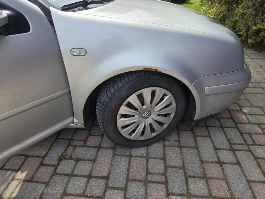 Pelēks Volkswagen Golf 2003 Rīga, ar dzinēja tilpumu 1.90 L un nobraukumu 310 tūkst. km par 950 €, foto 8 vietnē AUTOMOTO.COM.LV