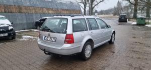 Grey Volkswagen Golf 2003 in Valmiera, with an engine capacity of 1.90 L and mileage of 377 thousand km for 1300 €, photo 4 on AUTOMOTO.COM.LV