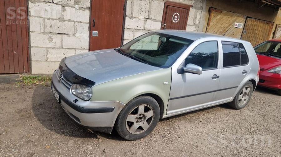 Pelēks Volkswagen Golf 2003 Rīga, ar dzinēja tilpumu 1.90 L un nobraukumu 290 tūkst. km par 620 €, foto 3 vietnē AUTOMOTO.COM.LV