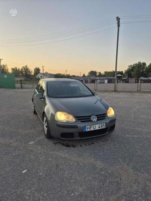 Grey Volkswagen Golf 2003 in Vilkaviskis, with an engine capacity of 1.90 L and mileage of 374 thousand km for 850 €, photo  on AUTOMOTO.COM.LV