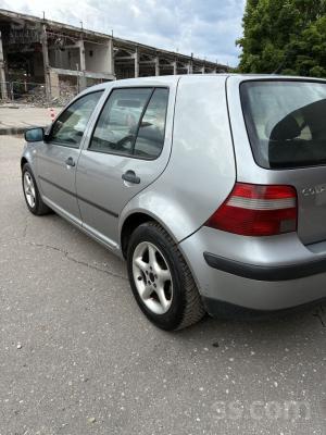 Grey Volkswagen Golf 2003 in Riga, with an engine capacity of 1.90 L and mileage of 254 thousand km for 2450 €, photo 9 on AUTOMOTO.COM.LV