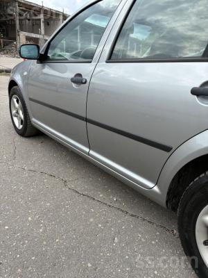 Grey Volkswagen Golf 2003 in Riga, with an engine capacity of 1.90 L and mileage of 254 thousand km for 2450 €, photo 11 on AUTOMOTO.COM.LV