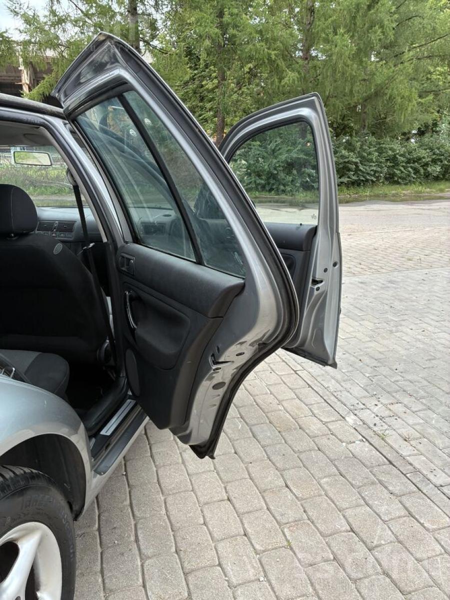 Grey Volkswagen Golf 2003 in Riga, with an engine capacity of 1.90 L and mileage of 254 thousand km for 2450 €, photo 18 on AUTOMOTO.COM.LV