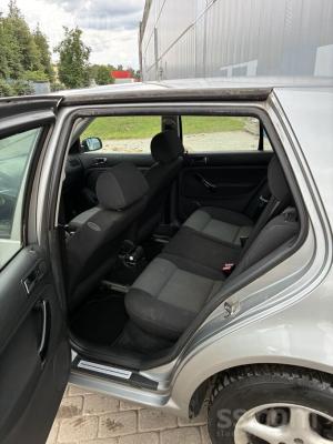 Grey Volkswagen Golf 2003 in Riga, with an engine capacity of 1.90 L and mileage of 254 thousand km for 2450 €, photo 24 on AUTOMOTO.COM.LV