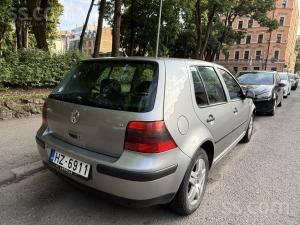 Pelēks Volkswagen Golf 2003 Rīga, ar dzinēja tilpumu 1.60 L un nobraukumu 230 tūkst. km par 1650 €, foto 4 vietnē AUTOMOTO.COM.LV