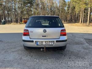 Pelēks Volkswagen Golf 2003 Rīga, ar dzinēja tilpumu 1.90 L un nobraukumu 570 tūkst. km par 1000 €, foto 6 vietnē AUTOMOTO.COM.LV