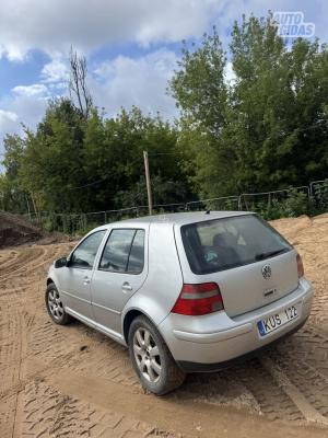 Grey Volkswagen Golf 2003 in Vilnius, with an engine capacity of 1.90 L and mileage of 351 thousand km for 600 €, photo 5 on AUTOMOTO.COM.LV