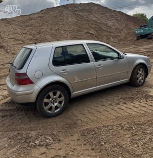 Grey Volkswagen Golf 2003 in Vilnius, with an engine capacity of 1.90 L and mileage of 351 thousand km for 600 €, photo 7 on AUTOMOTO.COM.LV