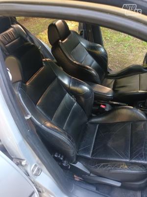 Grey Volkswagen Golf 2003 in Vilnius, with an engine capacity of 1.90 L and mileage of 385 thousand km for 1000 €, photo 8 on AUTOMOTO.COM.LV