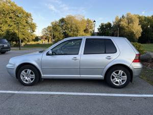 Pelēks Volkswagen Golf 2003 Saue, ar dzinēja tilpumu 1.90 L un nobraukumu 291 tūkst. km par 2200 €, foto 3 vietnē AUTOMOTO.COM.LV