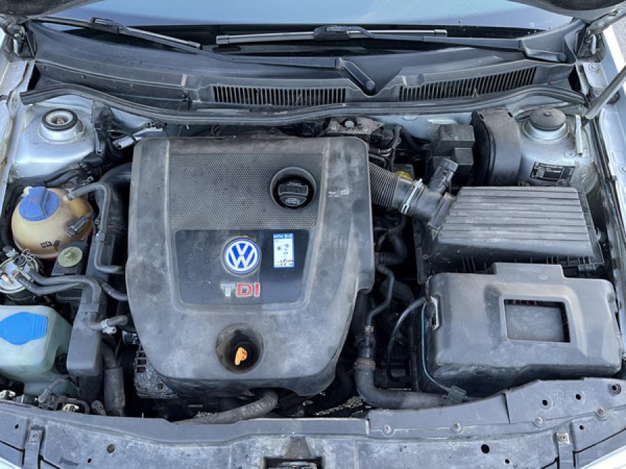 Pelēks Volkswagen Golf 2003 Saue, ar dzinēja tilpumu 1.90 L un nobraukumu 291 tūkst. km par 2200 €, foto 13 vietnē AUTOMOTO.COM.LV