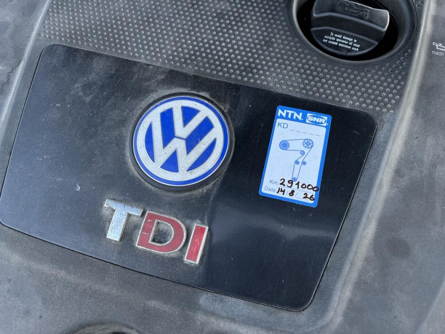 Pelēks Volkswagen Golf 2003 Saue, ar dzinēja tilpumu 1.90 L un nobraukumu 291 tūkst. km par 2200 €, foto 27 vietnē AUTOMOTO.COM.LV