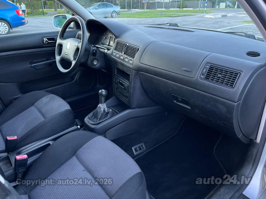 Grey Volkswagen Golf 2003 in Saue, with an engine capacity of 1.90 L and mileage of 291 thousand km for 2200 €, photo 10 on AUTOMOTO.COM.LV