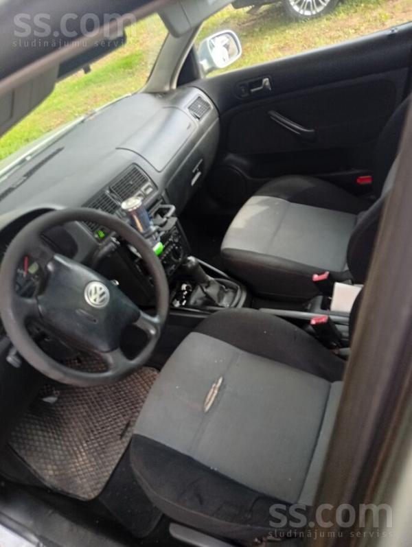 Pelēks Volkswagen Golf 2003 Rīga, ar dzinēja tilpumu 1.90 L un nobraukumu 385 tūkst. km par 1050 €, foto 8 vietnē AUTOMOTO.COM.LV