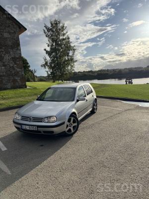 Pelēks Volkswagen Golf 2003 Preiļi, ar dzinēja tilpumu 1.90 L un nobraukumu 331 tūkst. km par 1800 €, foto  vietnē AUTOMOTO.COM.LV