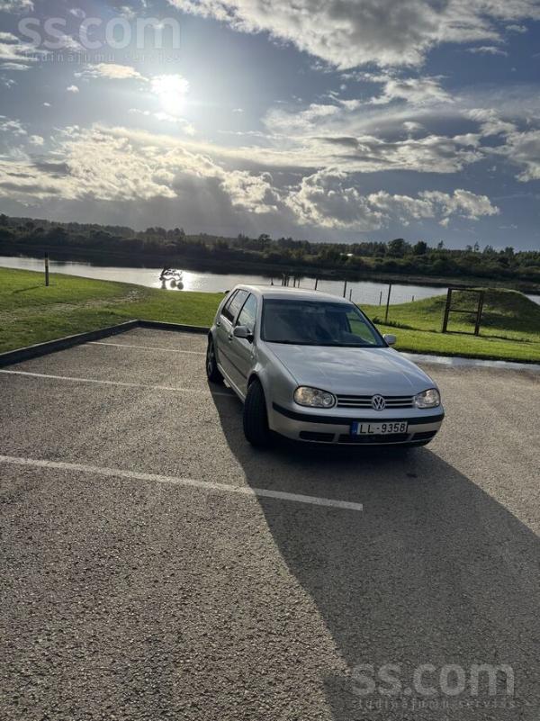 Volkswagen Golf 2003 Preiļi vietnÄ PelÄks Volkswagen Golf 2003 Preiļi, ar dzinÄja tilpumu 1.90 L un nobraukumu 331 tÅ«kst. km par 1800 ā¬, foto 3 vietnÄ AUTOMOTO.COM.LV