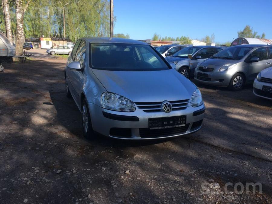 Grey Volkswagen Golf 2004 in Riga, with an engine capacity of 1.40 L and mileage of 0 thousand km for 2500 €, photo 1 on AUTOMOTO.COM.LV