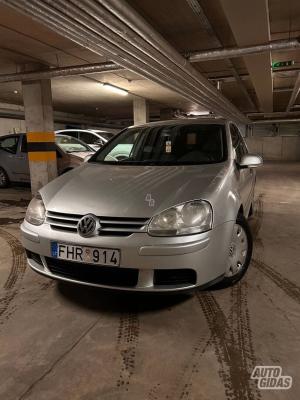 Pelēks Volkswagen Golf 2004 Kauņa, ar dzinēja tilpumu 1.90 L un nobraukumu 337 tūkst. km par 1700 €, foto 2 vietnē AUTOMOTO.COM.LV