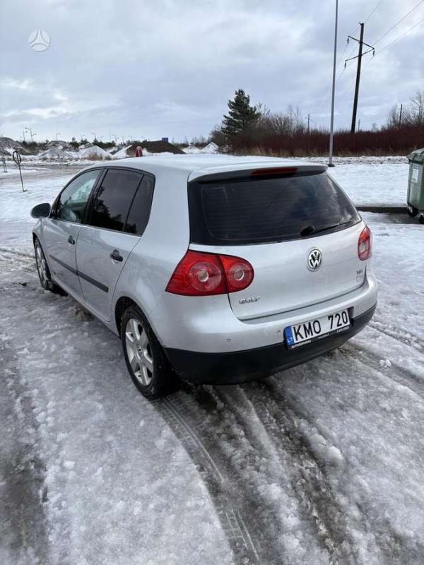 Grey Volkswagen Golf 2004 in Palanga, with an engine capacity of 1.90 L and mileage of 280 thousand km for 1950 €, photo 3 on AUTOMOTO.COM.LV