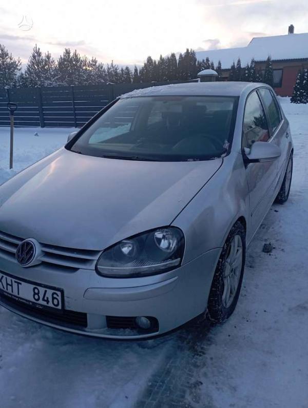 Pelēks Volkswagen Golf 2004 Klaipėda, ar dzinēja tilpumu 1.90 L un nobraukumu 311 tūkst. km par 1150 €, foto 4 vietnē AUTOMOTO.COM.LV
