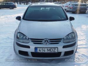 Pelēks Volkswagen Golf 2004 Tartu, ar dzinēja tilpumu 1.90 L un nobraukumu 490 tūkst. km par 1990 €, foto 2 vietnē AUTOMOTO.COM.LV