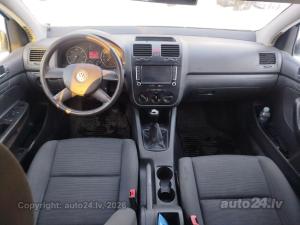 Pelēks Volkswagen Golf 2004 Tartu, ar dzinēja tilpumu 1.90 L un nobraukumu 490 tūkst. km par 1990 €, foto 12 vietnē AUTOMOTO.COM.LV