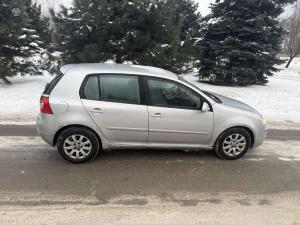 Grey Volkswagen Golf 2004 in Kaunas, with an engine capacity of 2.00 L and mileage of 396 thousand km for 1550 €, photo 11 on AUTOMOTO.COM.LV