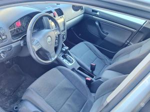Grey Volkswagen Golf 2004 in Vilnius, with an engine capacity of 1.98 L and mileage of 236 thousand km for 2150 €, photo 9 on AUTOMOTO.COM.LV