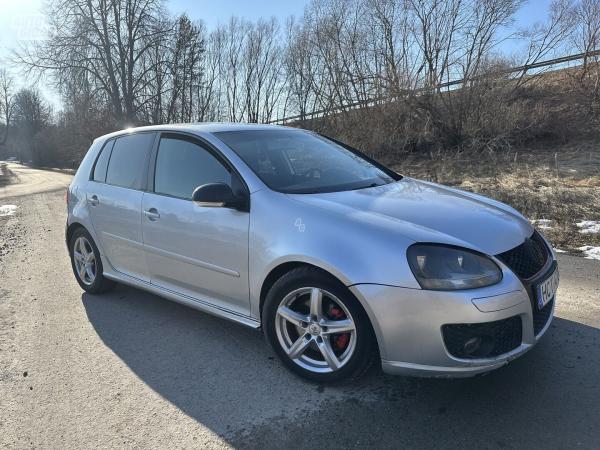 Grey Volkswagen Golf 2004 in Kelme, with an engine capacity of 2.00 L and mileage of 355 thousand km for 1250 €, photo 1 on AUTOMOTO.COM.LV