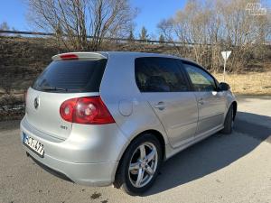 Pelēks Volkswagen Golf 2004 Kelmė, ar dzinēja tilpumu 2.00 L un nobraukumu 355 tūkst. km par 1250 €, foto 4 vietnē AUTOMOTO.COM.LV
