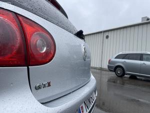 Grey Volkswagen Golf 2004 in Alytus, with an engine capacity of 1.60 L and mileage of 207 thousand km for 2000 €, photo 24 on AUTOMOTO.COM.LV