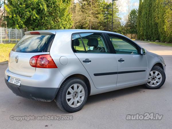 Grey Volkswagen Golf 2004 in Tartu, with an engine capacity of 1.90 L and mileage of 261 thousand km for 1699 €, photo 6 on AUTOMOTO.COM.LV