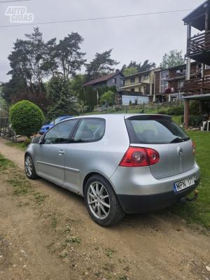Grey Volkswagen Golf 2004 in Kaunas, with an engine capacity of 2.00 L and mileage of 292 thousand km for 999 €, photo 5 on AUTOMOTO.COM.LV