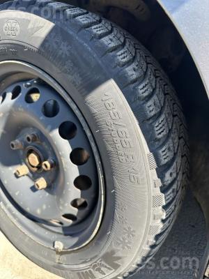 Pelēks Volkswagen Golf 2004 Rīga, ar dzinēja tilpumu 1.90 L un nobraukumu 428 tūkst. km par 1000 €, foto 9 vietnē AUTOMOTO.COM.LV