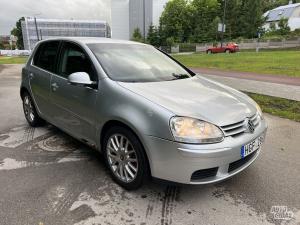 Grey Volkswagen Golf 2004 in Kaunas, with an engine capacity of 1.90 L and mileage of 249 thousand km for 750 €, photo 6 on AUTOMOTO.COM.LV