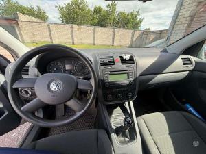 Pelēks Volkswagen Golf 2004 Kaišiadorys, ar dzinēja tilpumu 1.39 L un nobraukumu 168 tūkst. km par 900 €, foto 6 vietnē AUTOMOTO.COM.LV