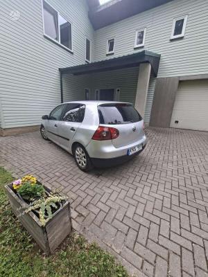 Grey Volkswagen Golf 2004 in Kaunas, with an engine capacity of 2.00 L and mileage of 376 thousand km for 1150 €, photo 4 on AUTOMOTO.COM.LV