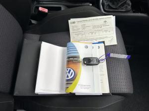 Pelēks Volkswagen Golf 2004 Limbaži, ar dzinēja tilpumu 1.60 L un nobraukumu 227 tūkst. km par 2550 €, foto 12 vietnē AUTOMOTO.COM.LV
