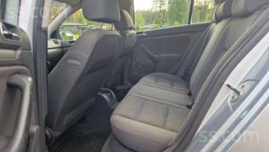 Pelēks Volkswagen Golf 2004 Rīga, ar dzinēja tilpumu 1.90 L un nobraukumu 375 tūkst. km par 1680 €, foto 11 vietnē AUTOMOTO.COM.LV