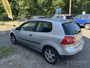 Grey Volkswagen Golf 2004 in Limbazi, with an engine capacity of 1.90 L and mileage of 301 thousand km for 850 €, photo 7 on AUTOMOTO.COM.LV